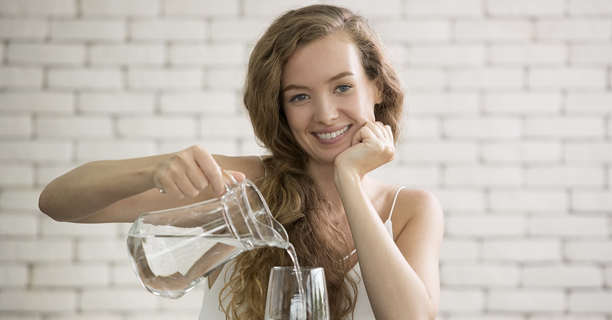 Beba água várias vezes ao dia! Ela é essencial para sua saúde